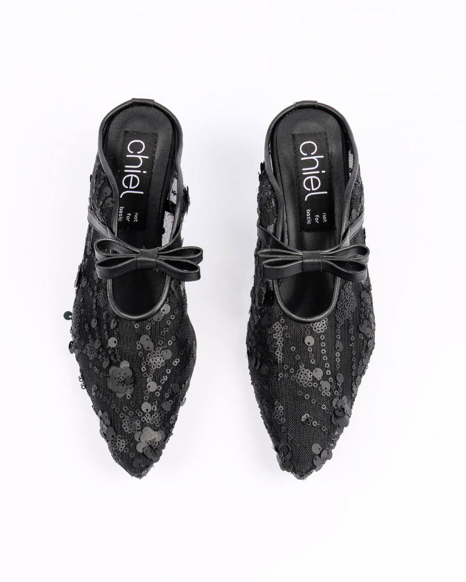 CALISTA BLACK – Chiel