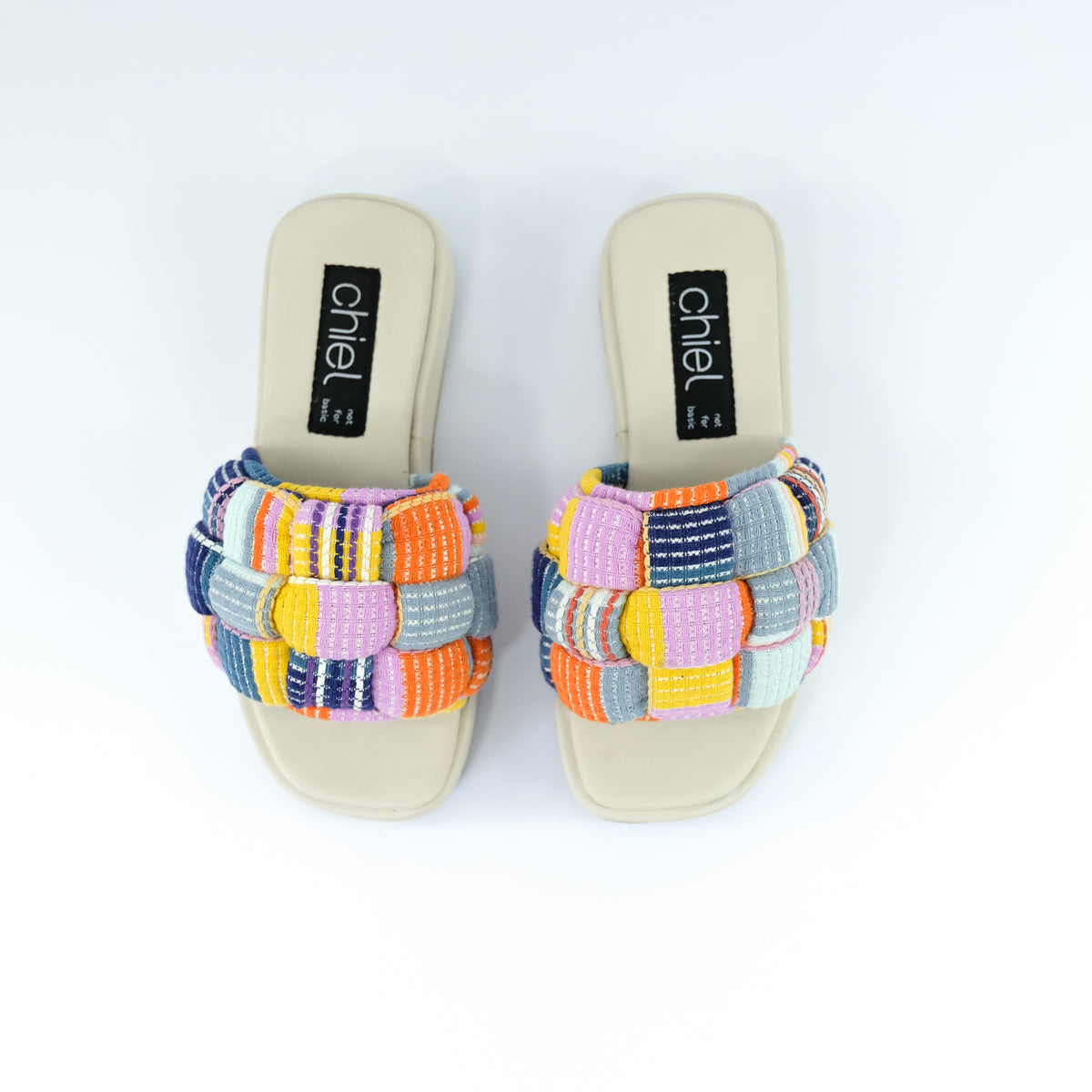 RENATA RAINBOW – Chiel