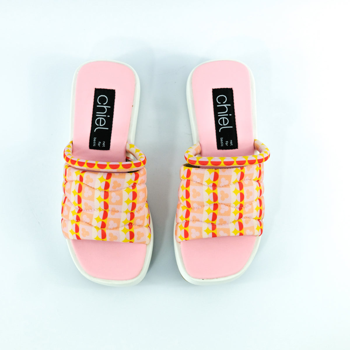 SELENA SASSY – Chiel